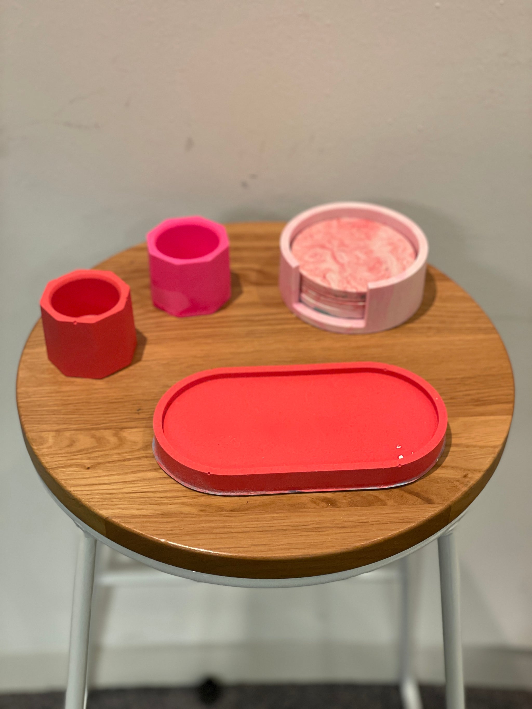 Jesmonite Workshop at Braw Wee Craft Club - Handmade Home Decor